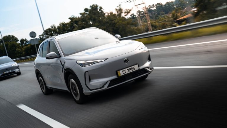 PRO-NET Sets Benchmark with Malaysia’s First Live EV Journey - Proton e.MAS